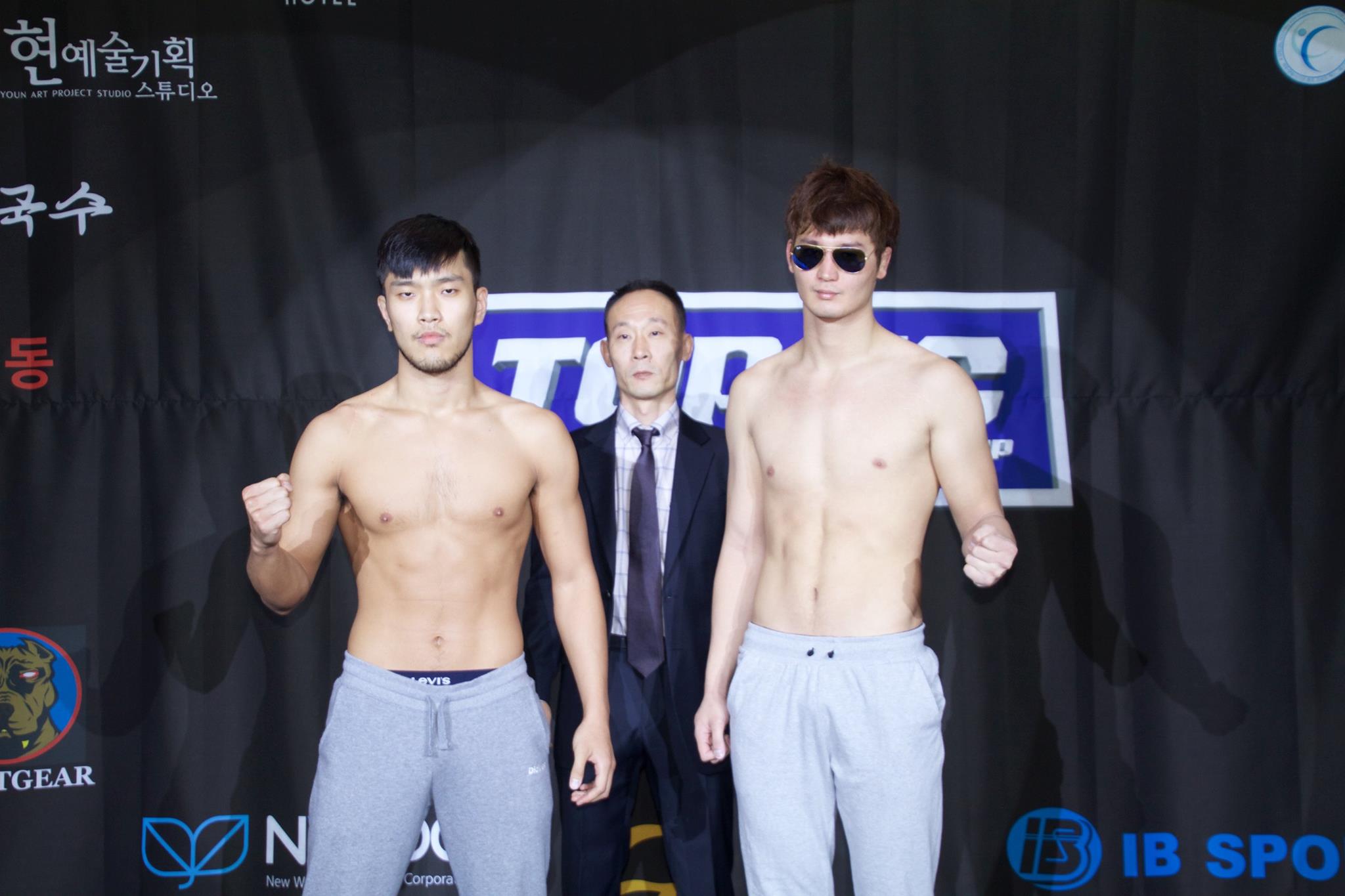 [TOP FC] 'KTT 섹시 아이콘' 김한슬, 1분 15초 TKO 승 거둬