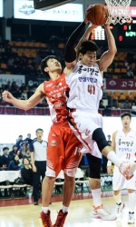 KGC, SK 누르고 7연패 탈출